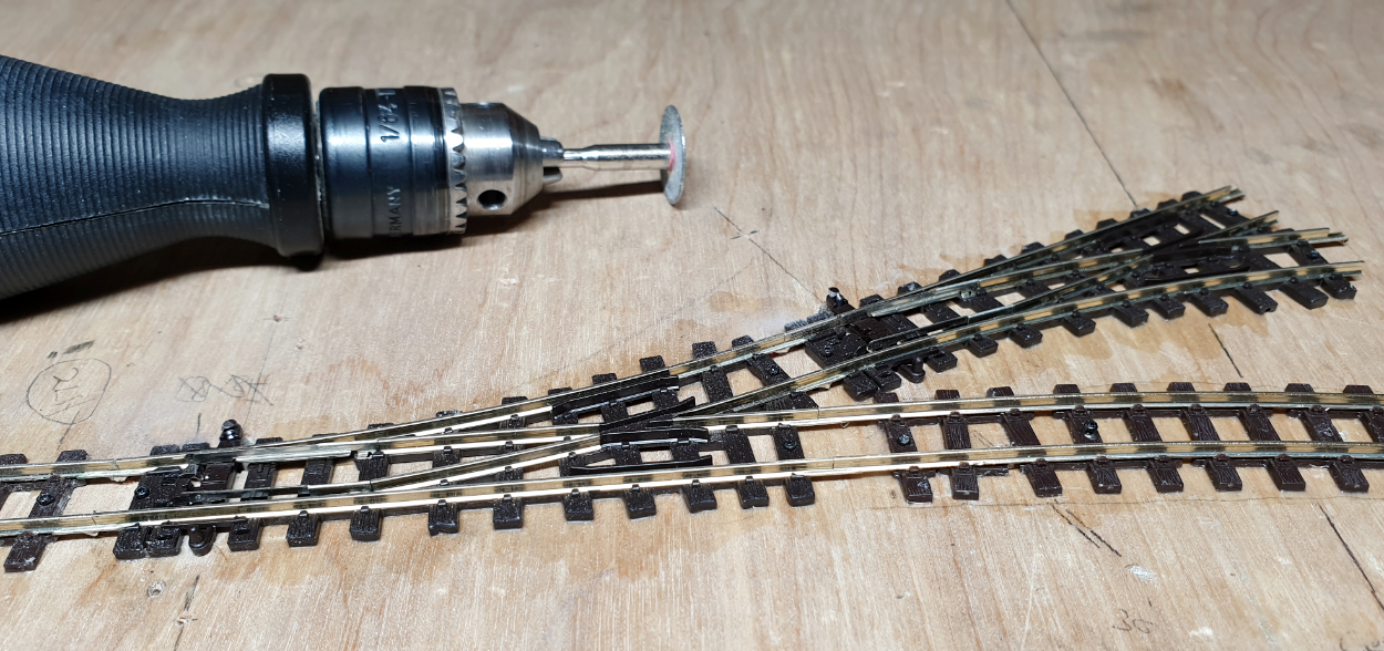 Point Motor, Switches, Wiring – Steve's Narrow Gauge Railway Adventure