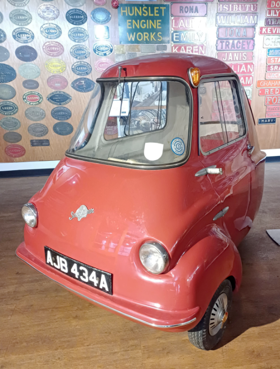 Scootacar, the Hunslet Engine Co built these in the 1950s an 60s ...
